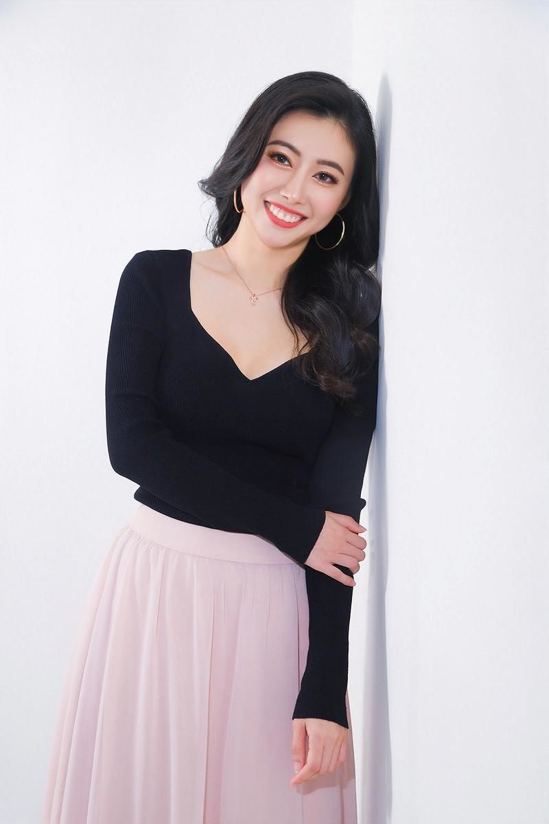 Tailored to your needs: How Charlene Ho pairs clients with their dream ...